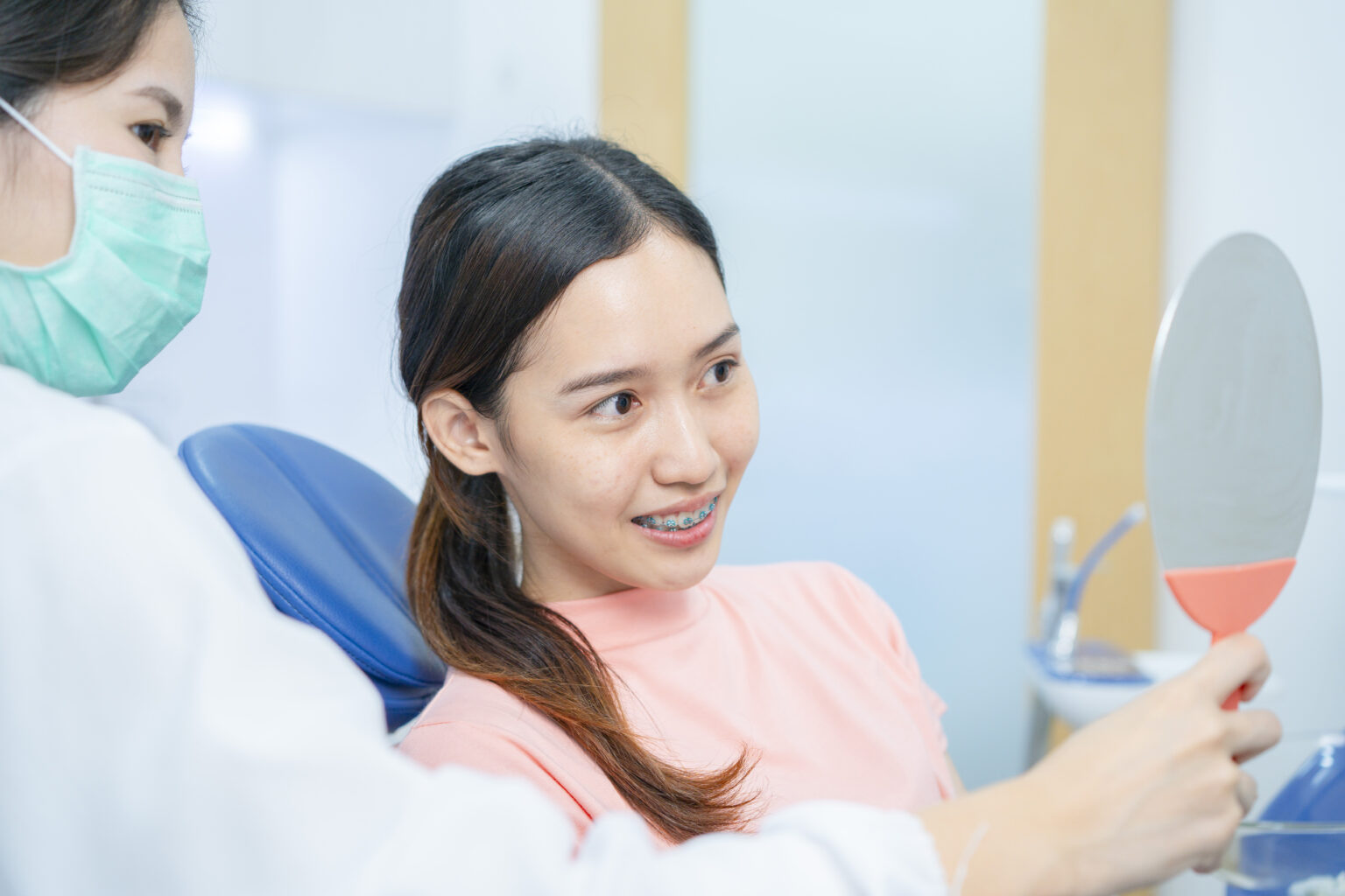 Dental braces: Procedure & Aftercare Tips | WeSmile Dental