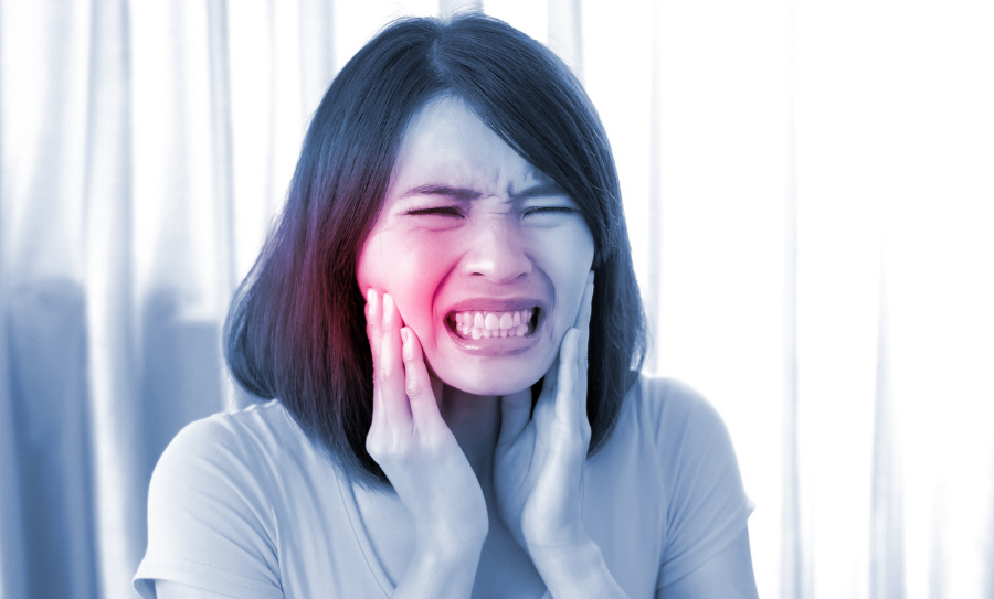Teeth stains: Causes & how to get rid of them?